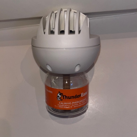 Thundershirt | Dog | Thunderworks Thunder Ease Room Scent Diffuser For ...